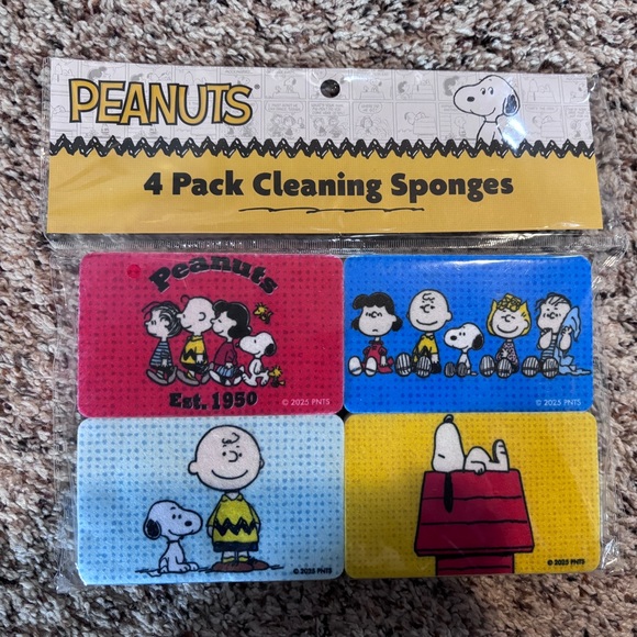 Peanuts | Kitchen | Peanuts Snoopy Woodstock 4 Pack Cleaning Sponges ...